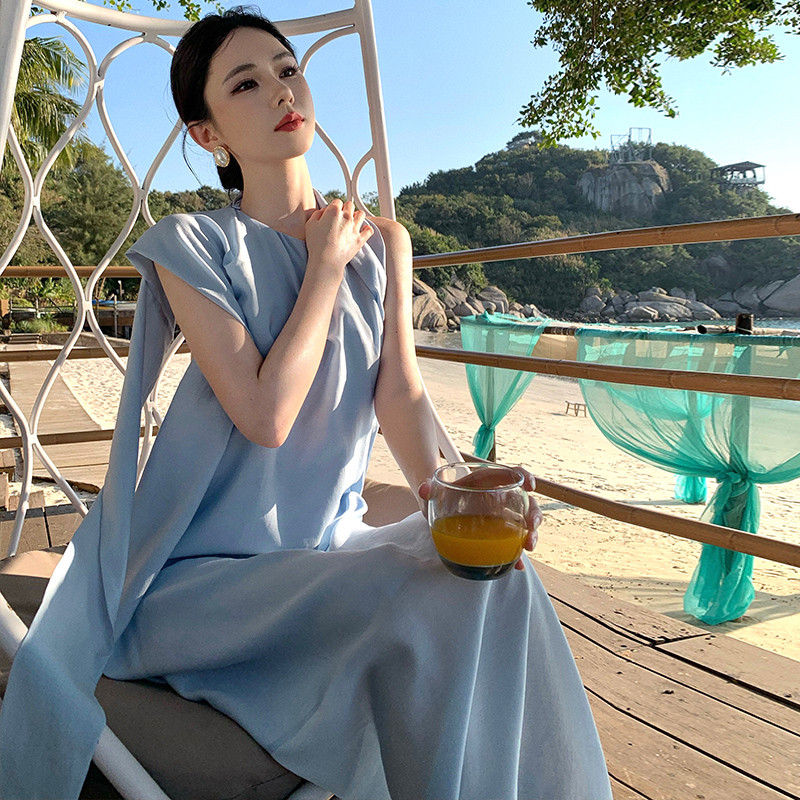 Miguo小米果_設計感法式露背度假沙灘長裙 波西米亞極簡風洋裝 | 蝦皮購物