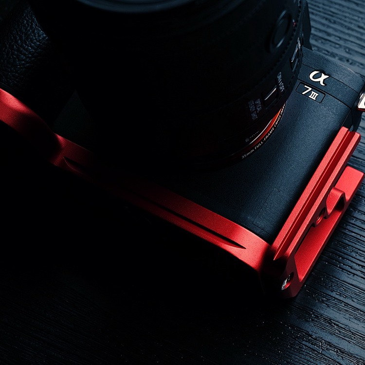 攝影點綴 原創豎拍板快裝板L板 A9 A7M3 A7r3 A7RII 限量騷紅原創光影隨行視界 | 蝦皮購物