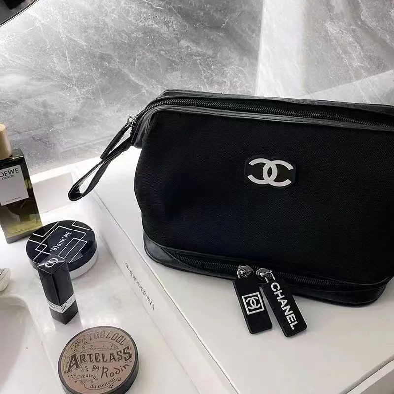 新款小香風化妝包便攜外出女ins高級防水超大容量收納旅行洗漱包 N4DE | 蝦皮購物