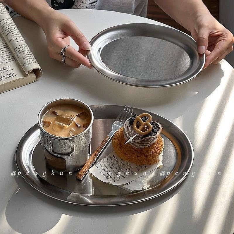 【TOVIR】韓系盤子ins高顏值不鏽鋼橢圓盤咖啡店出餐盤置物托盤蛋糕甜品盤 | 蝦皮購物