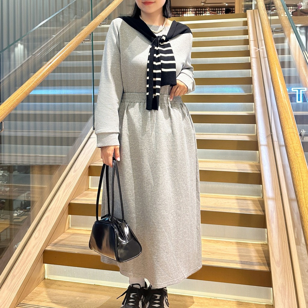 BB CHUBBY 10月新品 大尺碼休閒套裝 大學T+長裙 中大尺碼女裝 中大尺碼休閒套裝 | 蝦皮購物