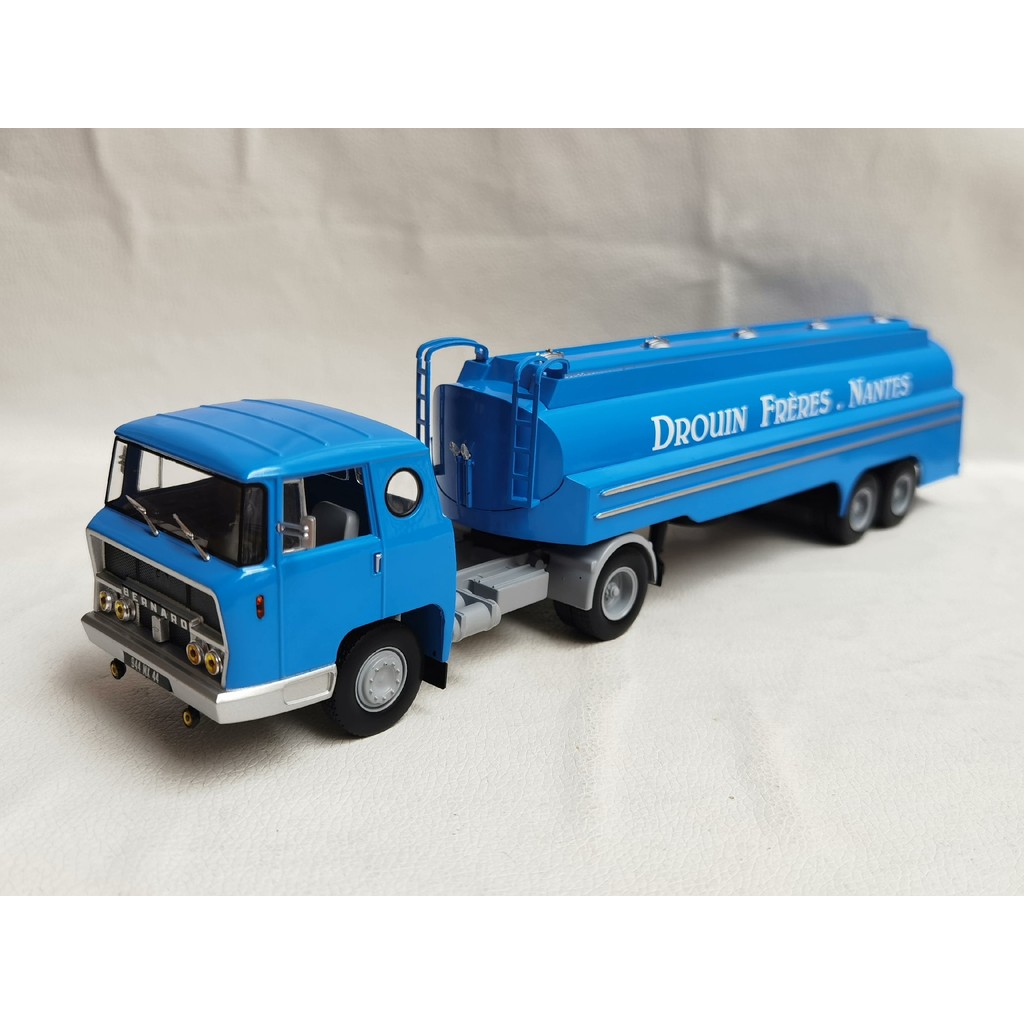 IXO 1/43 BERNARD TDA 180 卡車模型 車頭合金 貨箱塑膠 實物拍攝不退不換 包郵順豐 T2 | 蝦皮購物