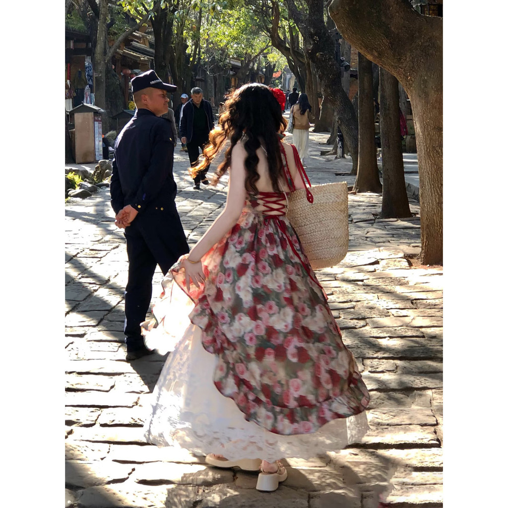 M-4XL現貨 大尺碼洋裝女 【5062大尺碼200斤度假溫柔法式碎花吊帶裙洋裝夏季新款氣質長裙胖mm大尺碼女裝 | 蝦皮購物