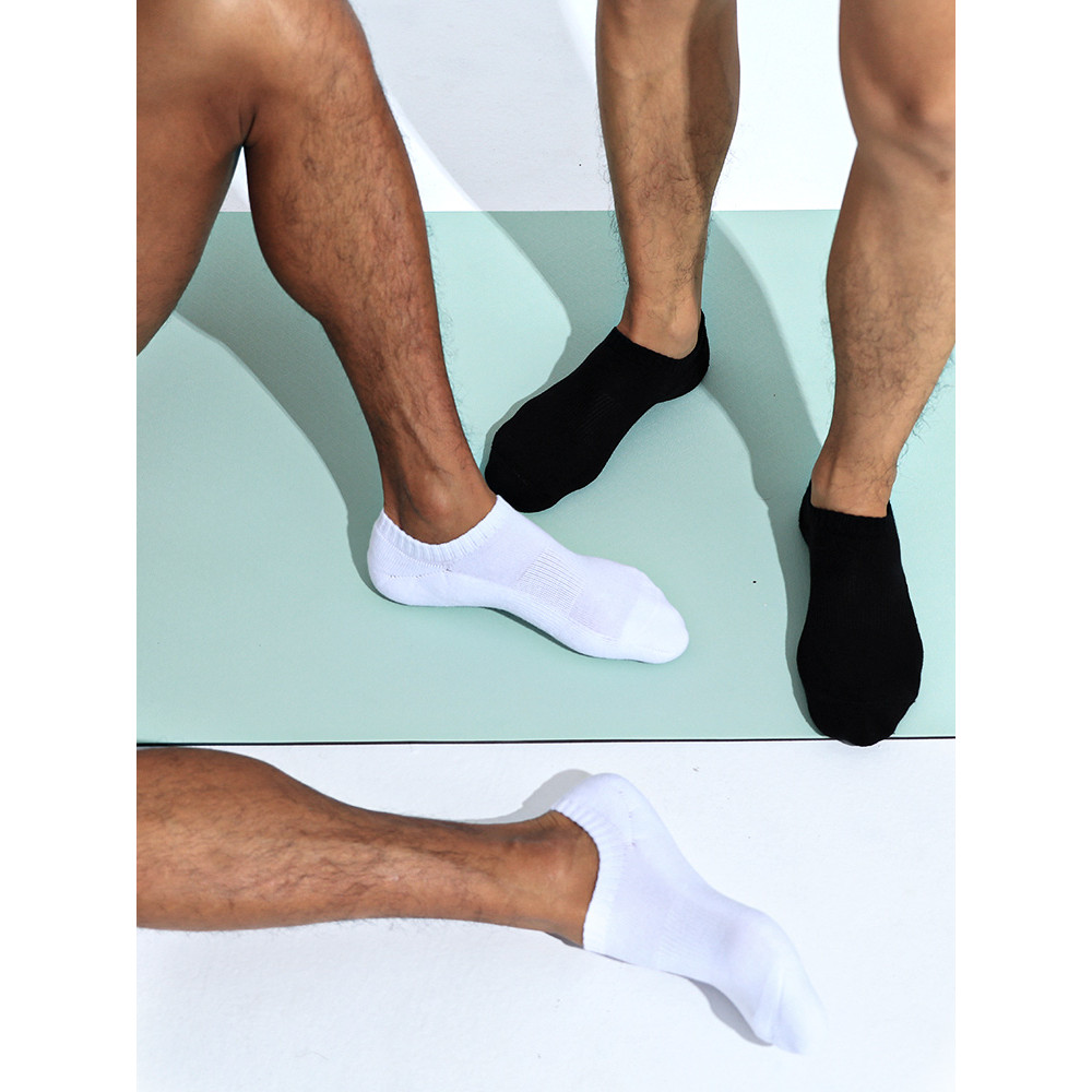 sockkon男黑白色毛圈底點膠襪子 | 蝦皮購物