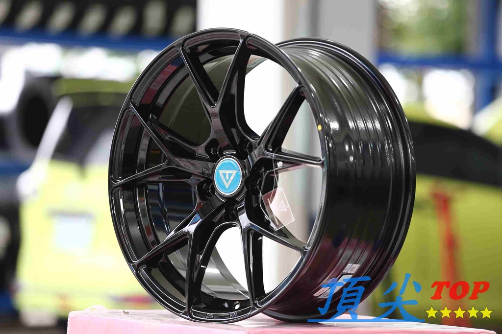 【頂尖】全新 VLF-28 18吋旋壓輕量化鋁圈 5X114.3 8J ET38 8.5KG 亮黑 | 蝦皮購物