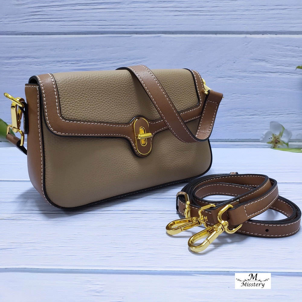 【Misstery】側肩背牛皮+超纖經典女包/側背斜背包-咖A88-187CW | 蝦皮購物