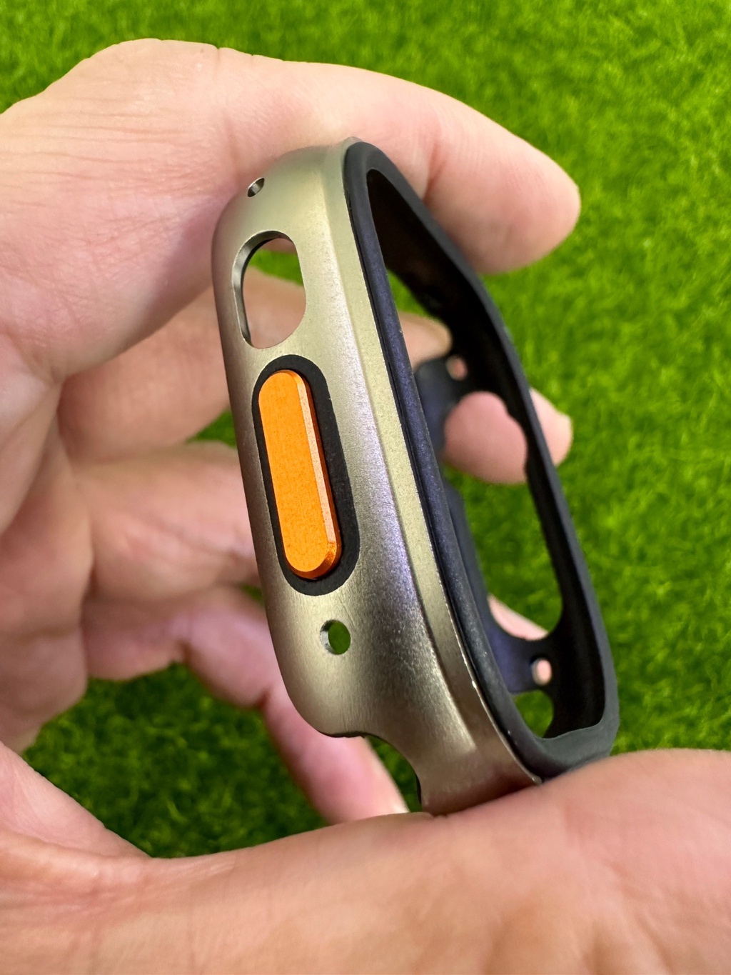 UNIQ Valencia 輕薄鋁合金防撞保護殼 For Apple Watch S4-S9 Ultra S10 | 蝦皮購物