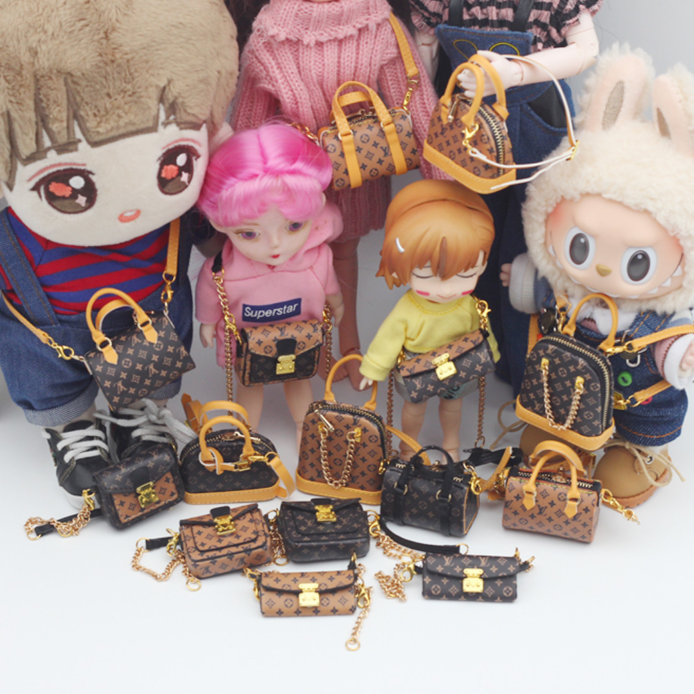 【17cm Labubu/upsetduck/baoao/liila】l-v 高品質背包,可愛的labubu單肩包 | 蝦皮購物