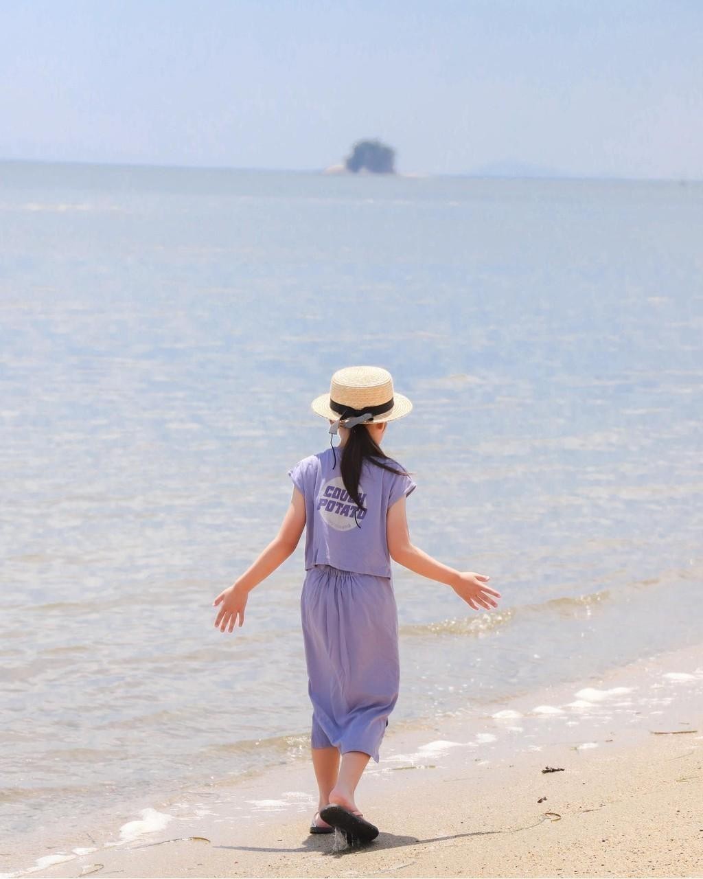 2024春夏款｜Devirock｜連身裙｜空氣感剪裁｜純棉100%｜親膚透氣｜背圖｜沙發馬鈴薯｜古著風｜親子裝 | 蝦皮購物