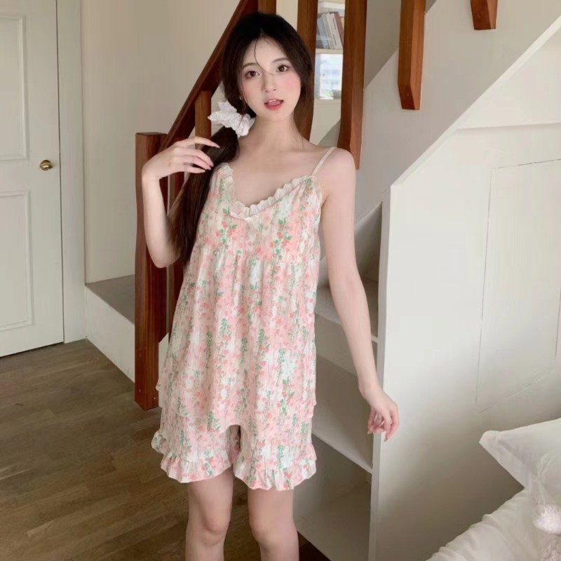 Miguo_爆款 碎花吊帶短褲長褲睡衣三件套 韓版ins簡約居家服 休閒家居套裝 | 蝦皮購物