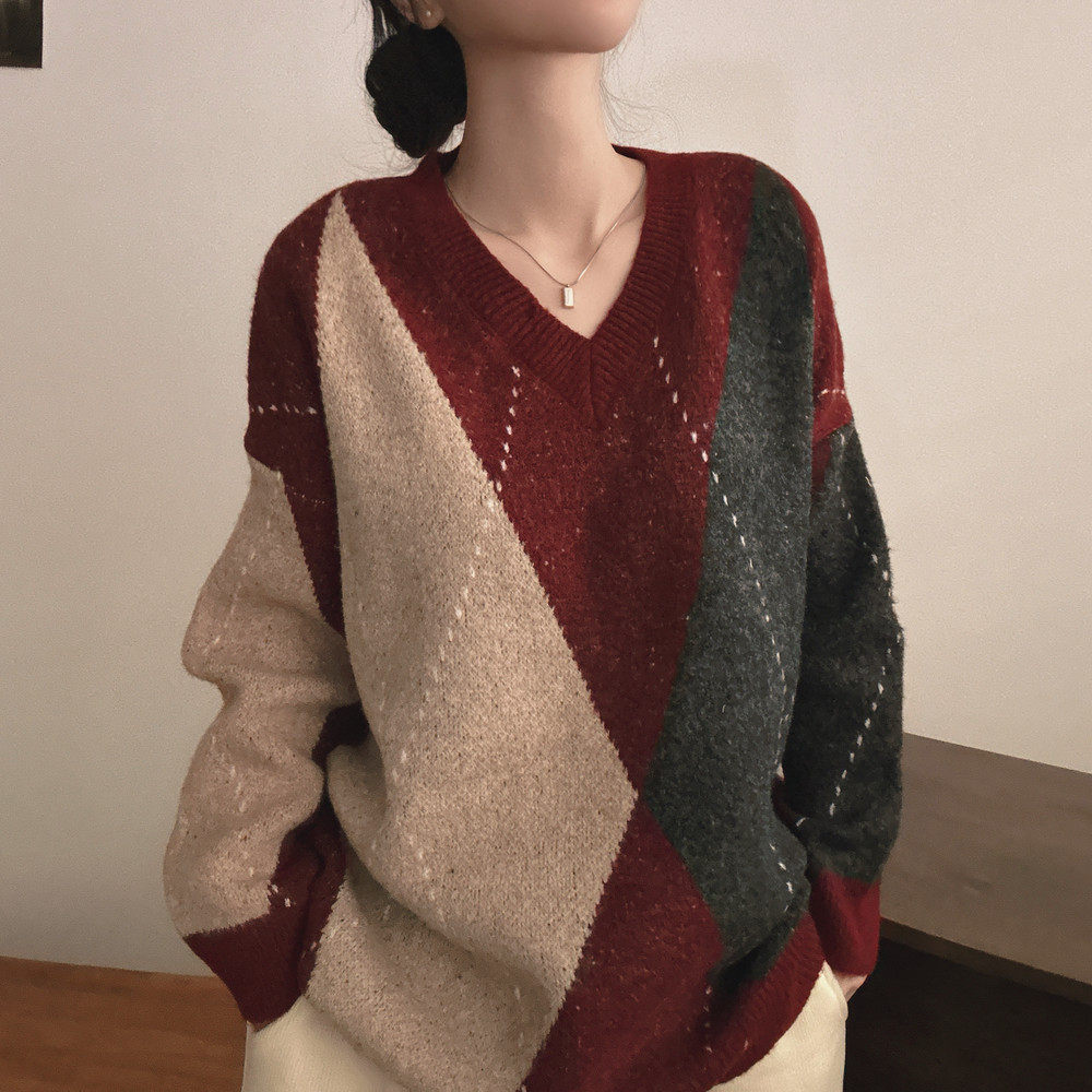 Codibook｜韓國 LOVENSOME 拼色菱格寬鬆V領針織毛衣[預購]針織衫 毛衣 女裝 | 蝦皮購物