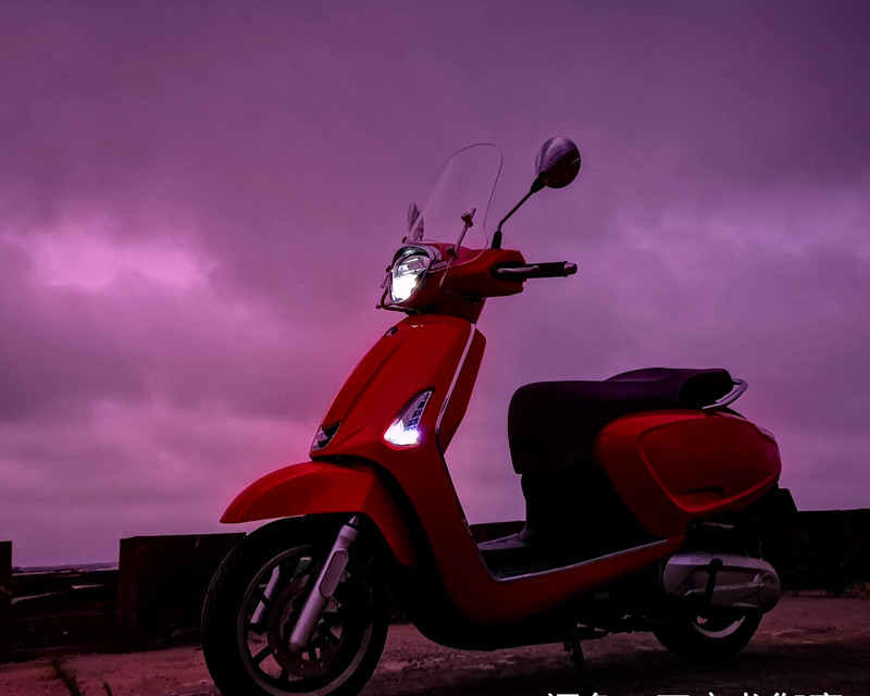 【台灣出貨】光陽萊克LIKE 150/125擋風玻璃Any Like Q150前擋風風擋護胸進口玻璃 | 蝦皮購物