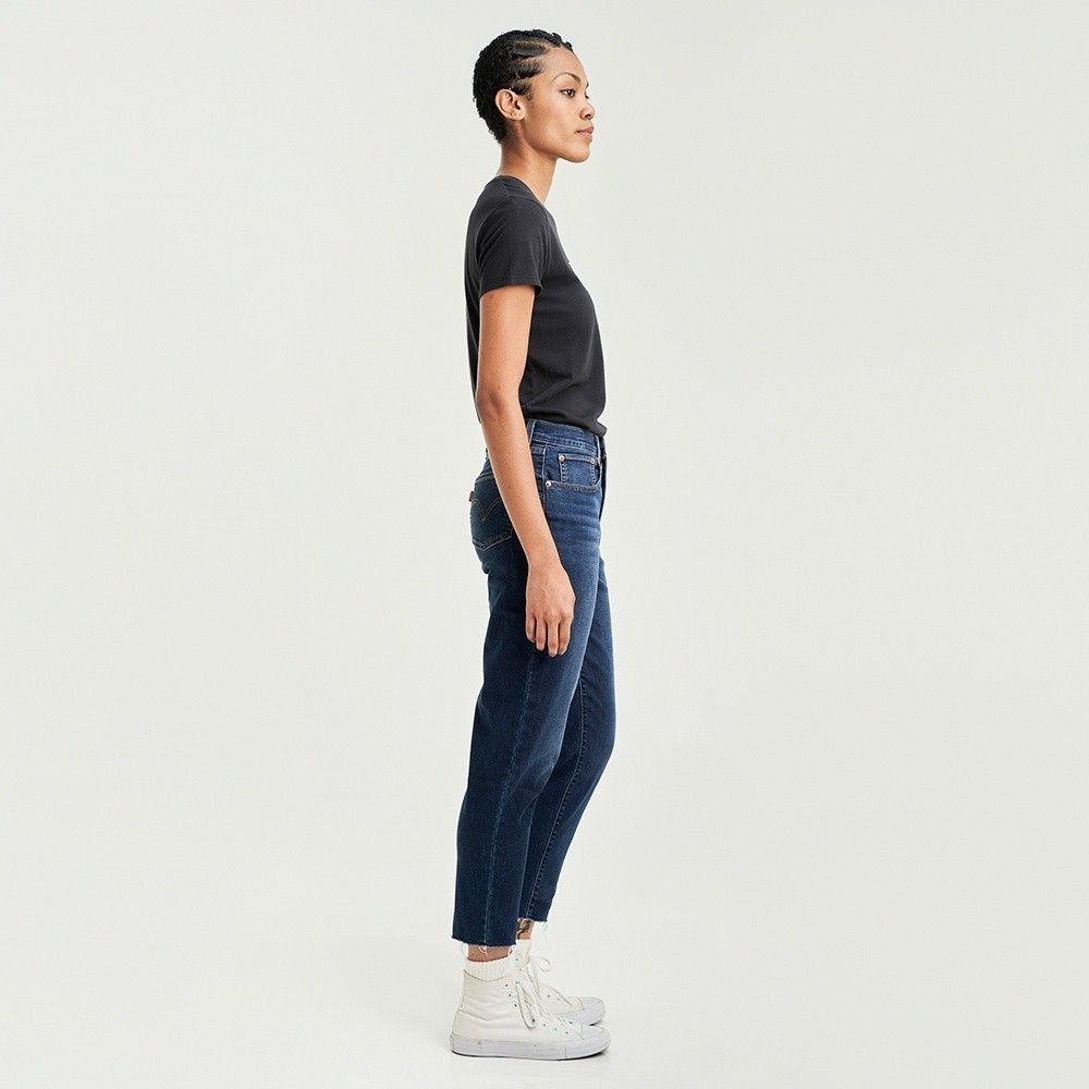 【雙12限定$1290】Levis 女款 高腰男友牛仔褲/精工深藍染水洗 85873-0105 | 蝦皮購物