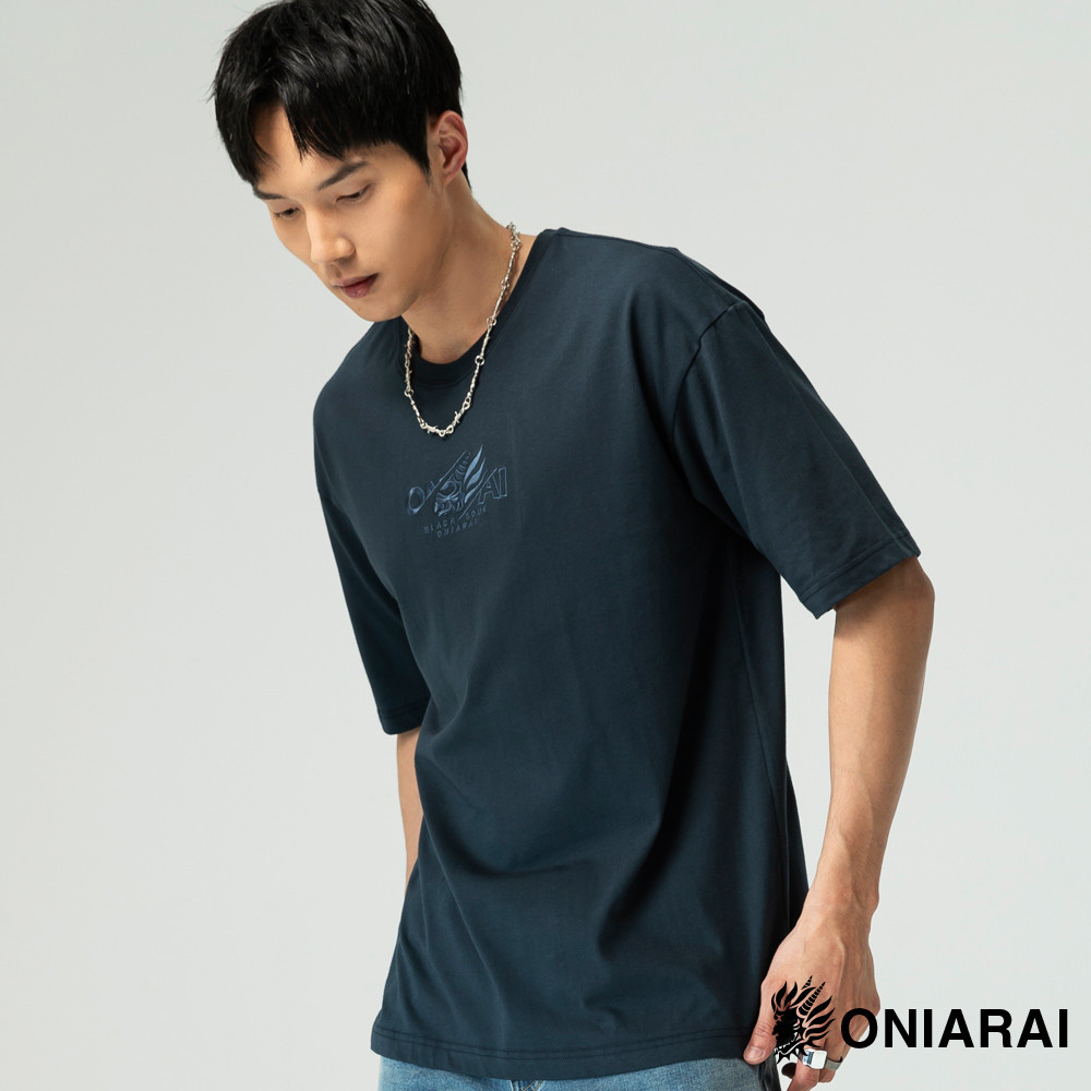 BLUE WAY 鬼洗 ONIARAI - 男款 黑魂重工LOGO落肩短TEE(深藍) | 蝦皮購物