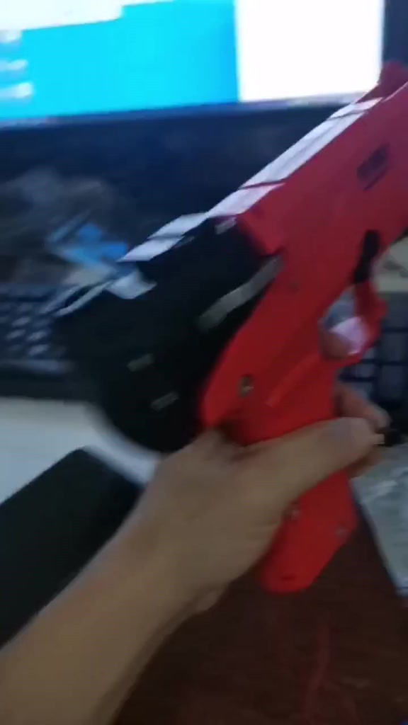 Gun+4ir 電腦光缐槍電腦光槍 控制器 搖控手把 街機模擬器光槍電腦遊戲光缐槍 PC光槍（有後座力）投影機 液晶電視 | 蝦皮購物