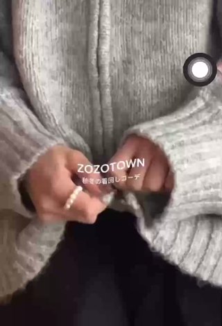 Le.chu_【ClassicalELF x Java】2way上衣 毛衣 拉鍊 外套 罩衫 | 蝦皮購物