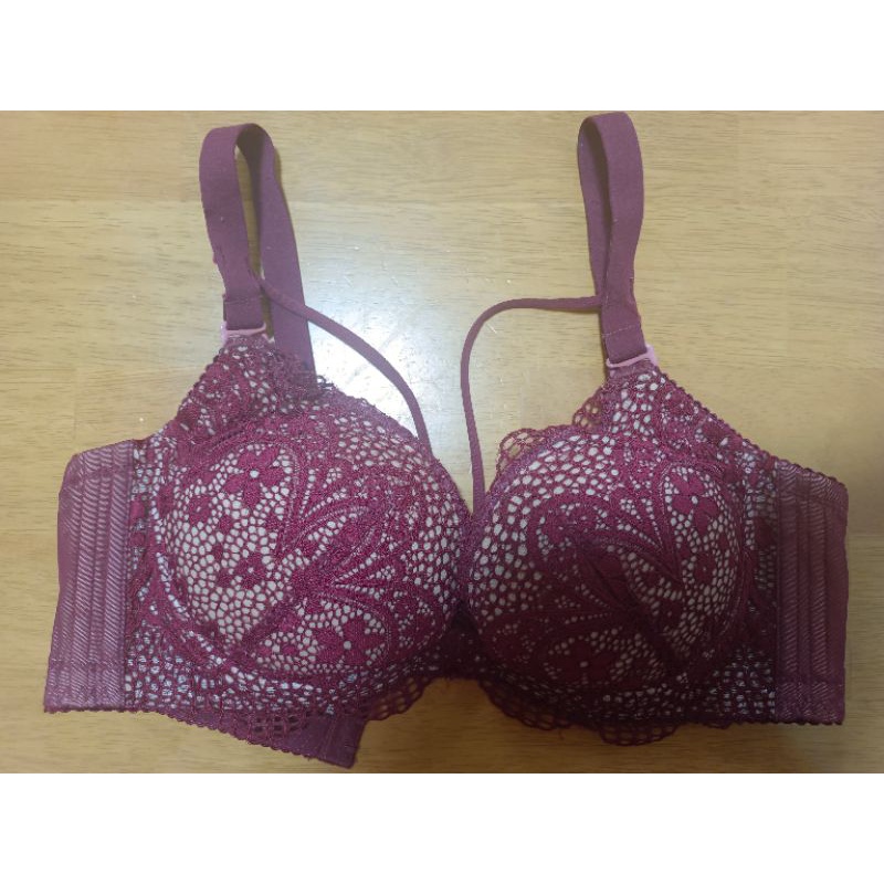 Qmomo裸漾夜巴黎性感內衣 酒紅色70E | 蝦皮購物