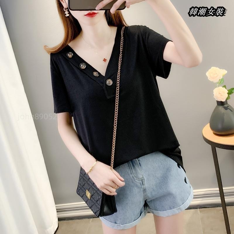 【大尺碼女裝M-5XL 40-150kg】胖mm300斤大尺碼鈕扣V領短袖T恤夏季新款百搭薄款寬鬆休閒上衣ins潮 | 蝦皮購物
