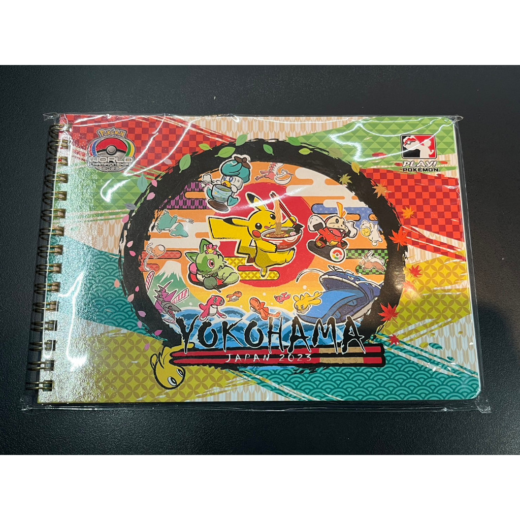 【窩作夥】寶可夢 PTCG 2023 世界賽 橫濱 限定 皮卡丘 新葉喵 呆火鱷 潤水鴨 方巾 小毛巾 資料夾 筆記本 | 蝦皮購物