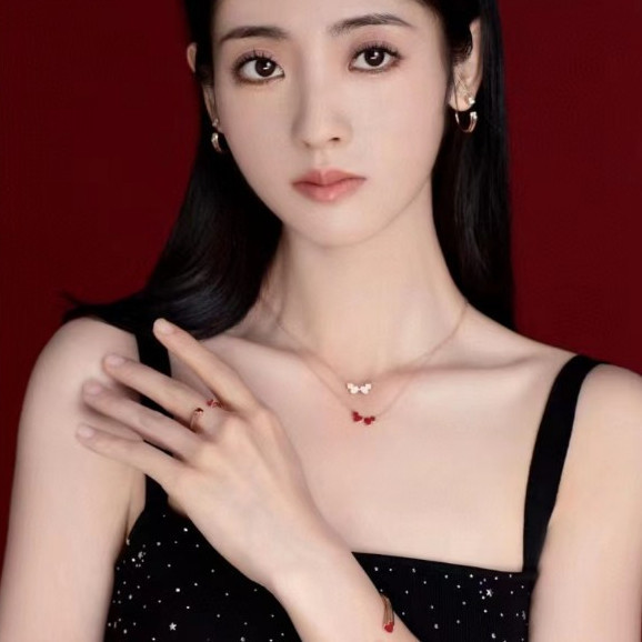 凯利二手-配專櫃包裝 Qeelin麒麟紅色雙葫蘆項鏈 Wulu Echo系列項鏈 女生玫瑰金項鏈 Wulu Echo玫瑰 | 蝦皮購物