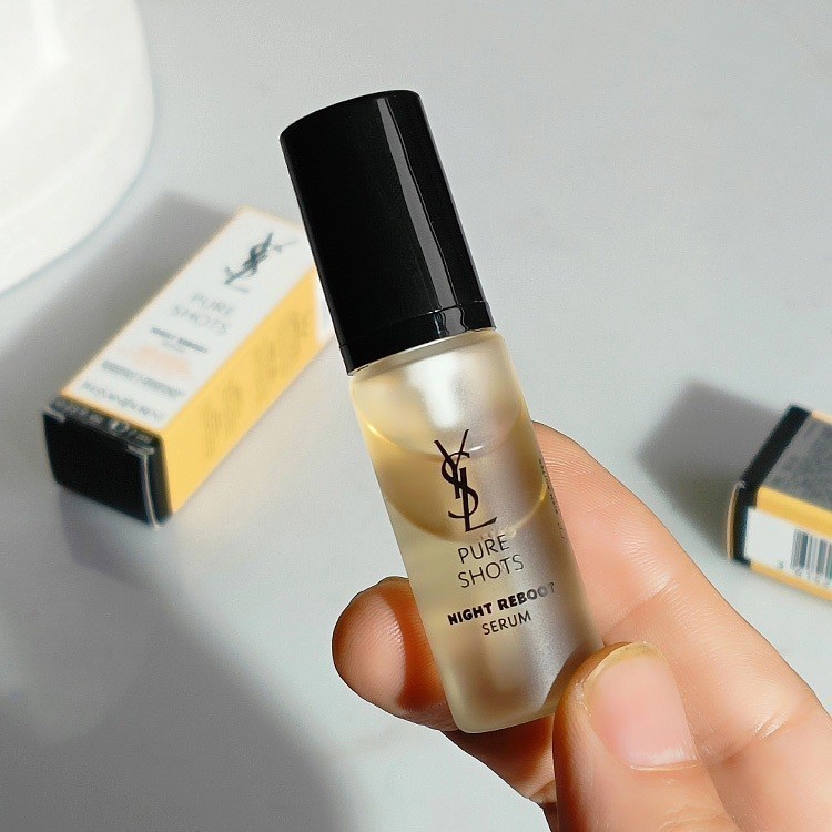 正品小樣 便攜裝 YSL 聖羅蘭 夜皇后精華液7ml 極效活萃夜光仙人掌超級精華 夜間修護 提亮保濕 小樣試用裝 | 蝦皮購物