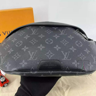 Louis Vuitton 路易威登 LV SAC DISCOVERY PM 黑灰老花 斜背包 腰包 M46035 | 蝦皮購物
