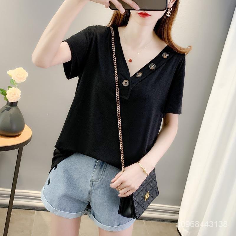大尺碼女裝 - 150公斤可穿 胖MM2-300斤大碼百搭短袖紐扣V領T恤衫新款寬鬆顯瘦小衆上衣ins潮大碼韓版純色女衣 | 蝦皮購物