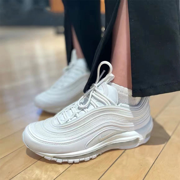 免運 購入 Air Max 97 經典全白 反光 小白鞋 女鞋 銀子彈 休閒鞋 慢跑鞋 氣墊鞋 921826101 | 蝦皮購物