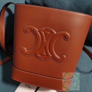 二手正品新款 CELINE 賽琳 CUIR 凱旋門系列 水桶包 小號 單肩包 斜挎包 女款 黃褐色 198243 | 蝦皮購物