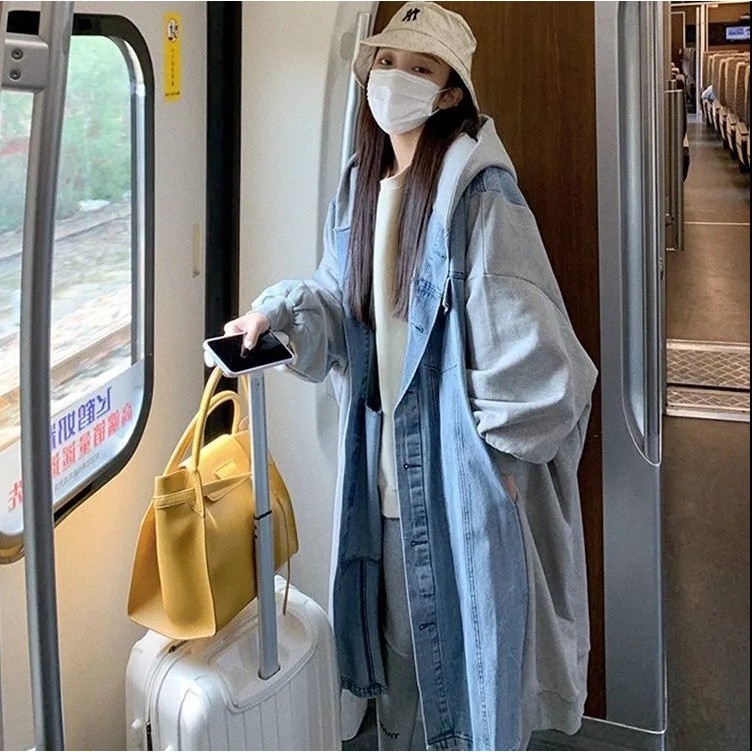 【酷点】L~4XL 女生大尺碼牛仔外套 中長款 拼接 假兩件 連帽外套 學生 時尚百搭 ins潮 簡約通勤 鈕扣上衣 韓 | 蝦皮購物