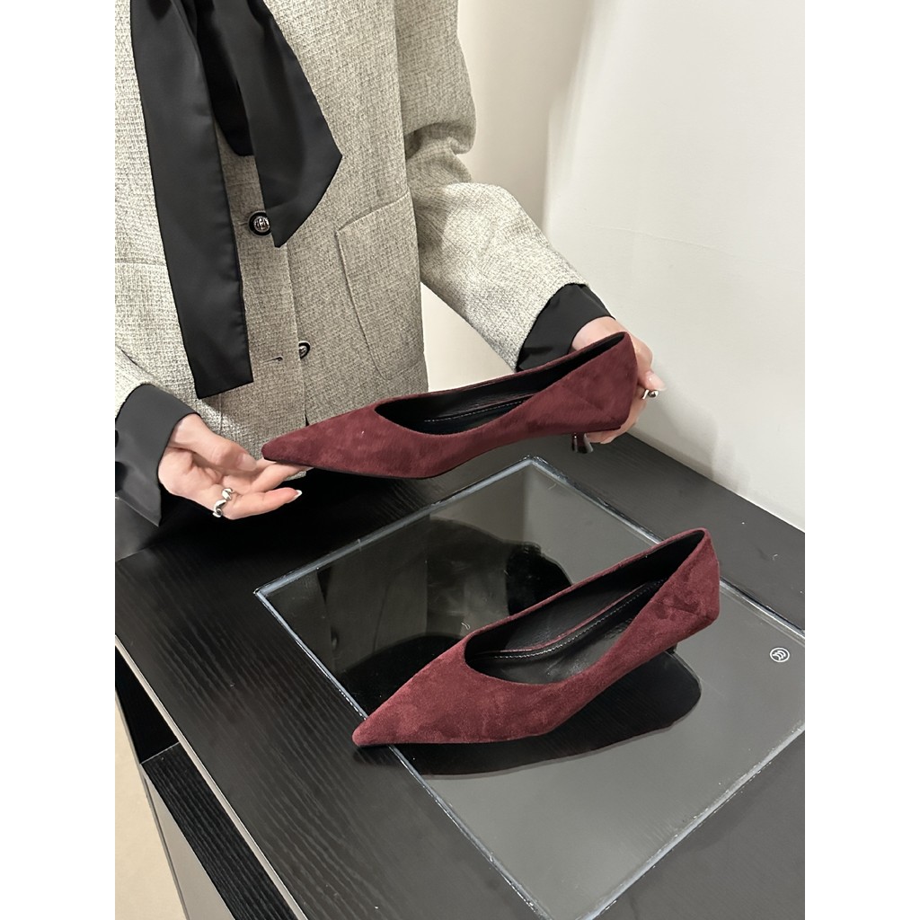kooyi-秋季尖頭低跟鞋 絨麵高跟鞋 細跟 低跟 休閑高跟鞋 黑色,酒紅色,咖啡色 | 蝦皮購物