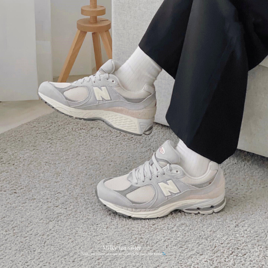 【日本代購】New Balance 2002 奶灰 2002R 霧灰 米灰 NB 奶油灰 淺灰 M2002RLN | 蝦皮購物