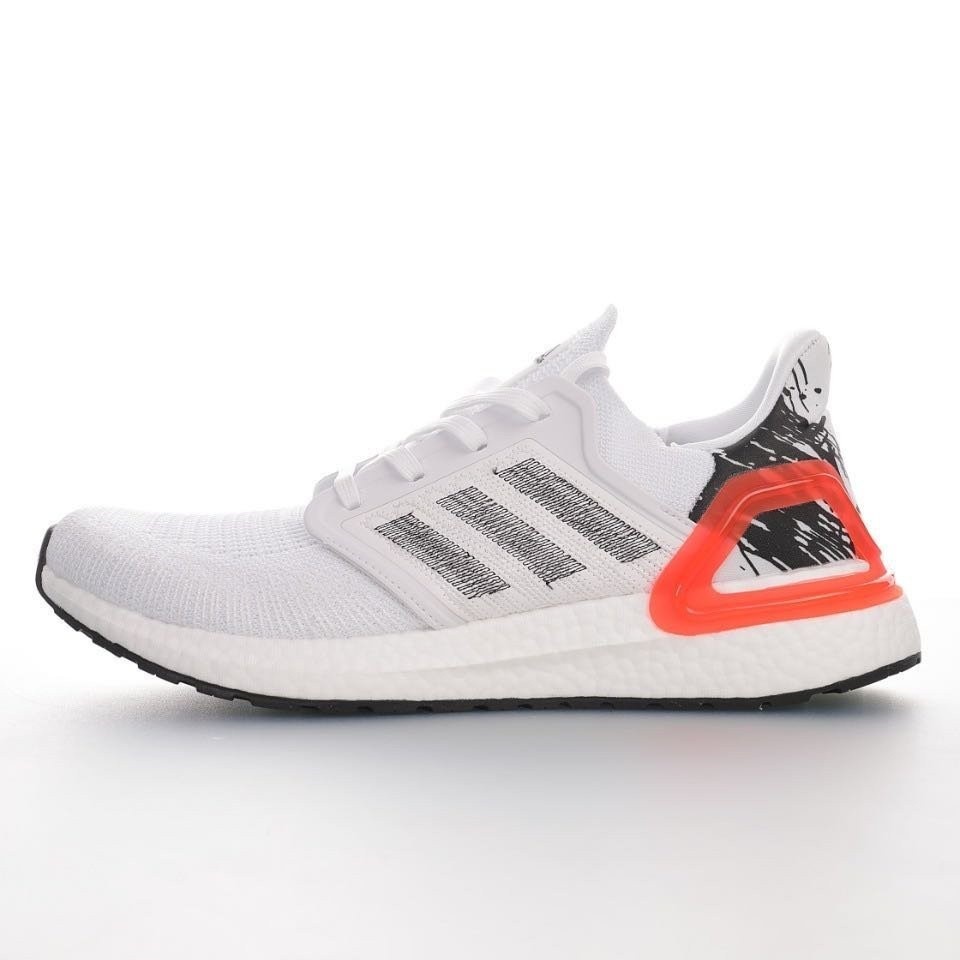 日本代購ADIDAS ULTRABOOST 2020 6.0 塗鴉針織男生休閒運動慢跑鞋 「白黑紅」 EG0699 | 蝦皮購物