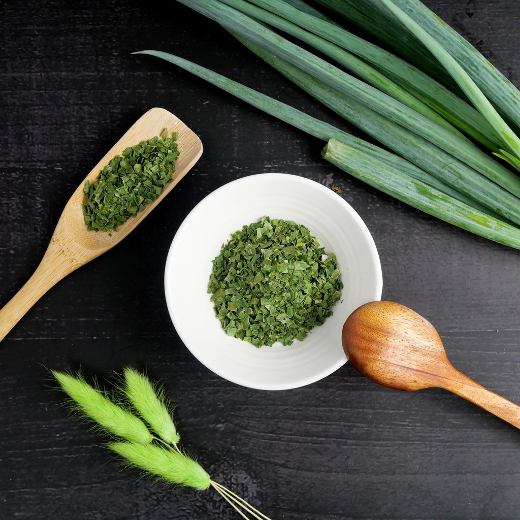 【協乘】乾燥蔥末100g/200g 青蔥片 烘焙 美食 材料 青蔥 3MM寬 Dried Scallion mince | 蝦皮購物