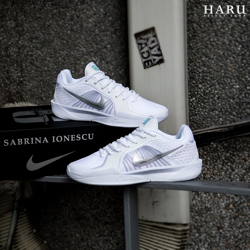 NIKE SABRINA 2 EP 全白 白銀 鑽石白鏡面反射 女生實戰籃球鞋 男生尺寸 Kobe FZ1517-101 | 蝦皮購物