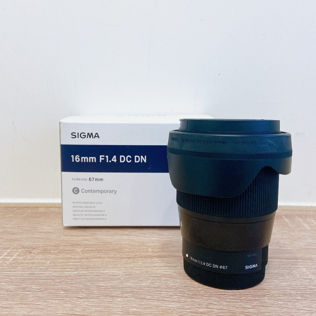 (Canon M系列APSC用) SIGMA 16mm F1.4 DC DN 微單眼專用鏡頭 廣角定焦 大光圈人像鏡 | 蝦皮購物