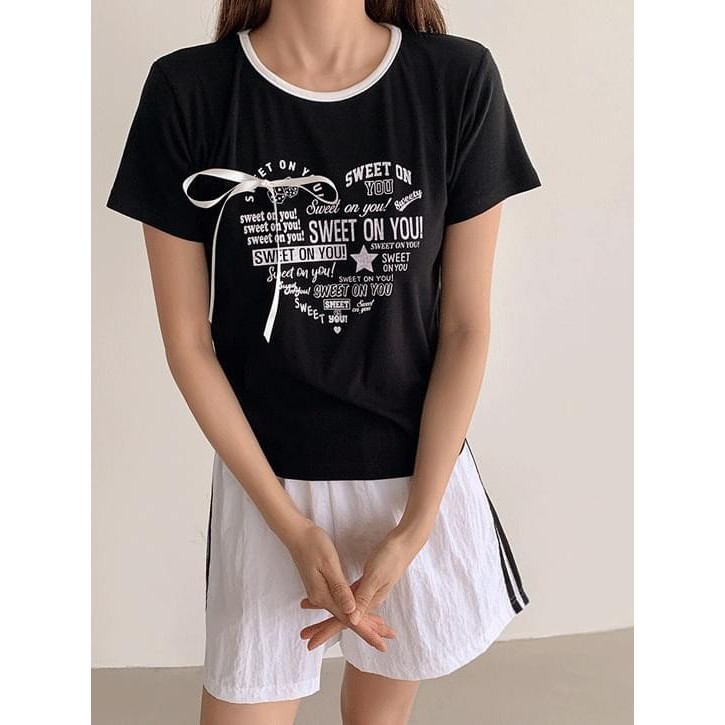 Codibook｜韓國 Qnigirls 絲帶蝴蝶結設計短版短袖T恤[預購]短袖上衣 T恤 女裝 | 蝦皮購物