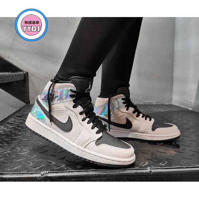 耐吉 Nike Air Jordan 1 Mid Wmns 灰黑 麂皮 雷射 男女生籃球鞋 Bq6472-602 | 蝦皮購物