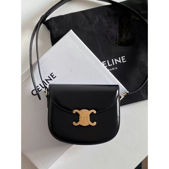 Shaw二手 CELINE 賽琳 TEEN BESACE TRIOMPHE 牛皮馬鞍包 單肩包 斜挎包 黑色 現貨 | 蝦皮購物