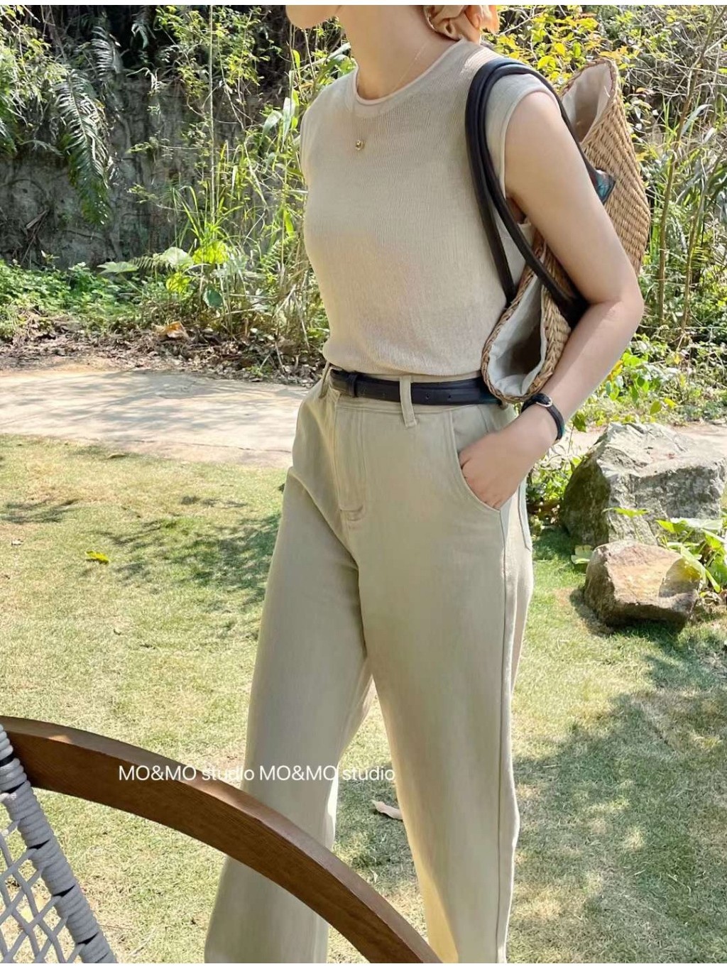 【SiBA Girl】MOMO-1011 現貨 簡約百搭款素面針織背心 上衣 女裝 1B | 蝦皮購物