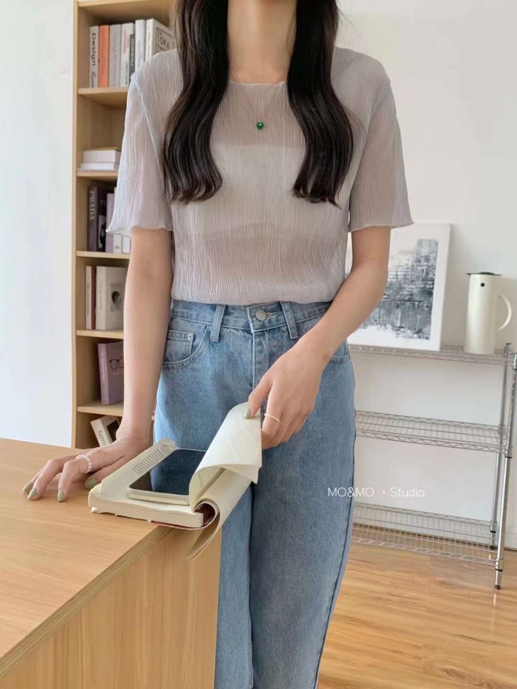 【SiBA Girl】momo-9019 現貨 韓系壓折透膚上衣 內搭 短袖 皺皺 女裝 0B | 蝦皮購物