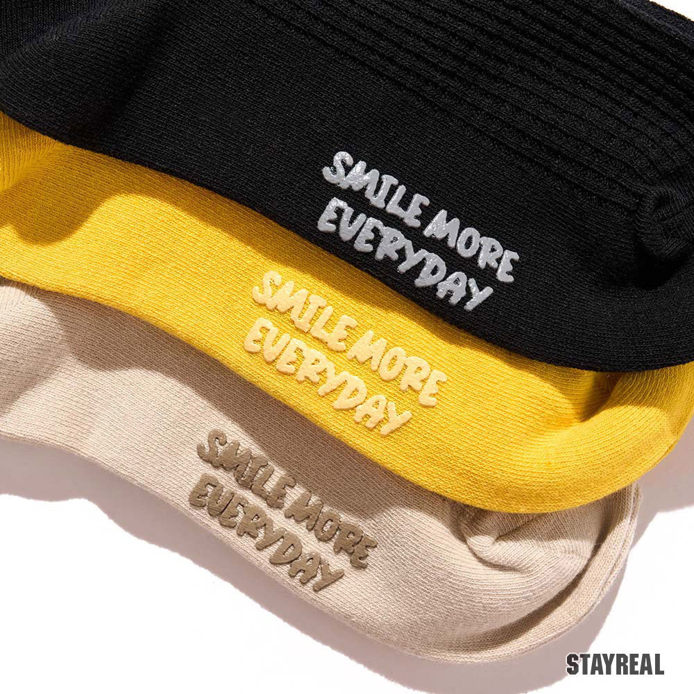 STAYREAL SMILE笑臉華夫格織紋襪組 | 蝦皮購物