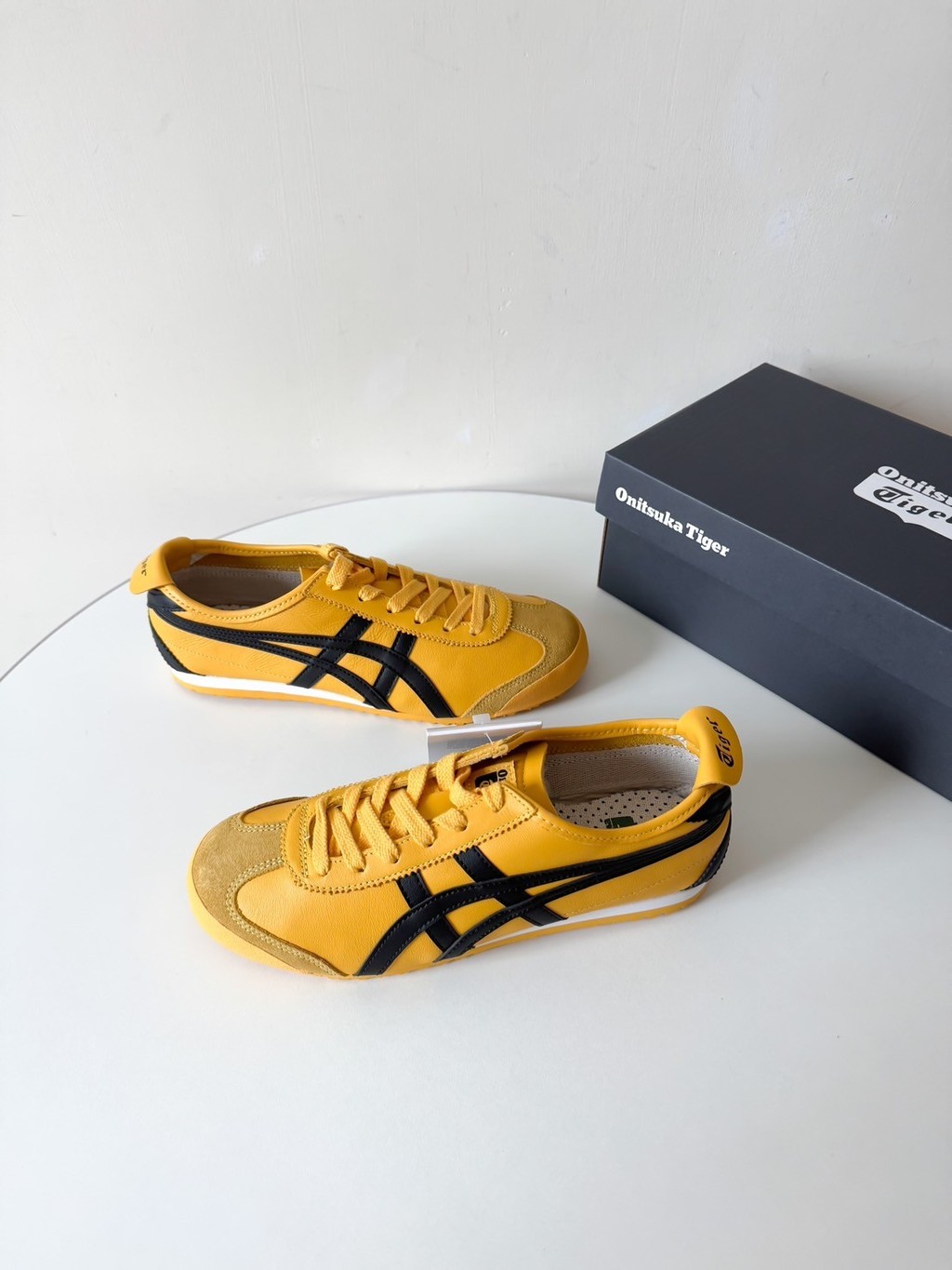 【CHII】日本 Onitsuka Tiger MEXICO 66 鬼塚虎 黃底黑虎爪紋 1183c102_751 | 蝦皮購物