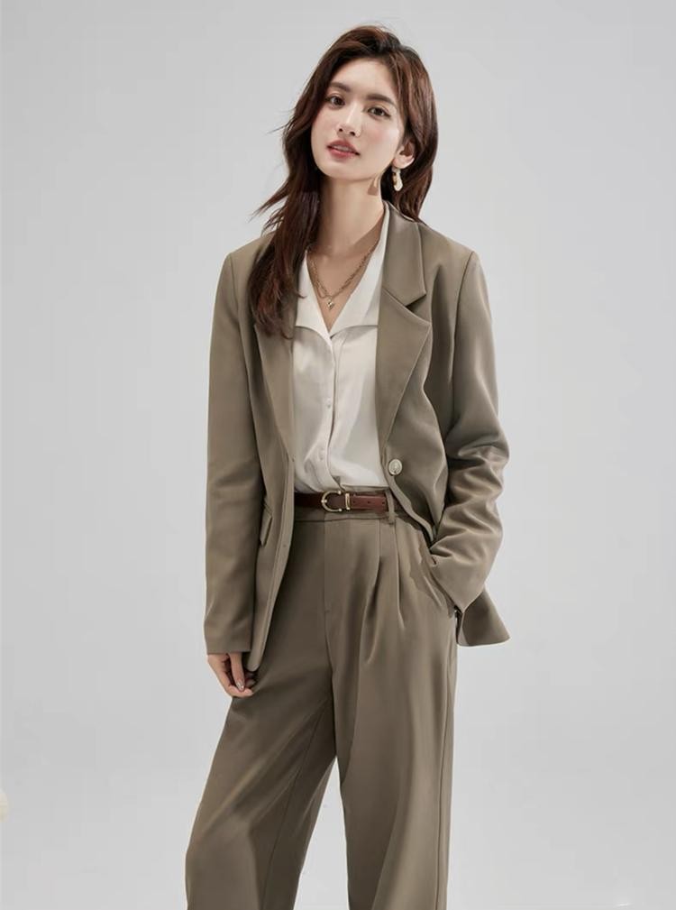 女西裝 西裝套裝女 西裝套組 黑色西裝 休閒西裝 成套西裝 職業西裝套裝女氣質秋冬新款高級感工作服正裝休閒女神範西服外套 | 蝦皮購物