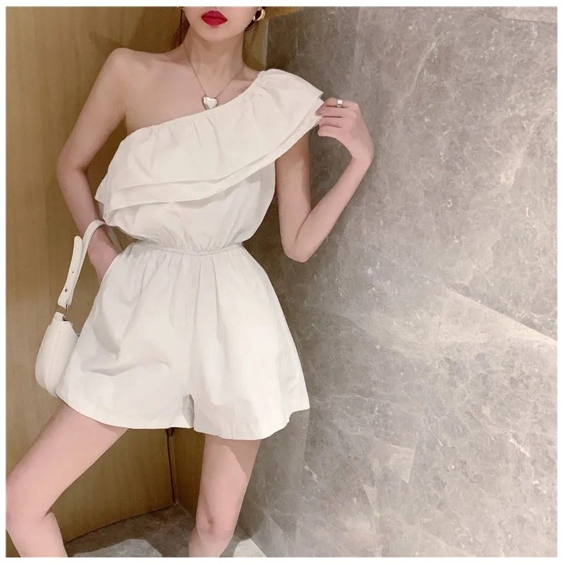 素色一字領連身短褲【212】PAPI 春夏新款修身顯瘦韓系INS氣質斜肩短袖露肩連體褲 高腰褲 連身短褲 | 蝦皮購物