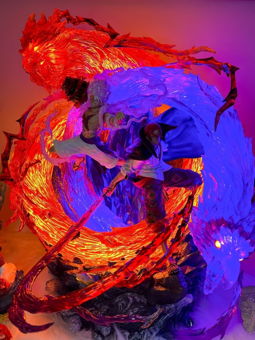 *羊洋潮惠玩*海賊王 ONE PIECE 漫奇 紅與白香克斯 尼卡 擺件 模型 周邊 潮玩 雕像 爆款 漫奇红与白香克斯 | 蝦皮購物