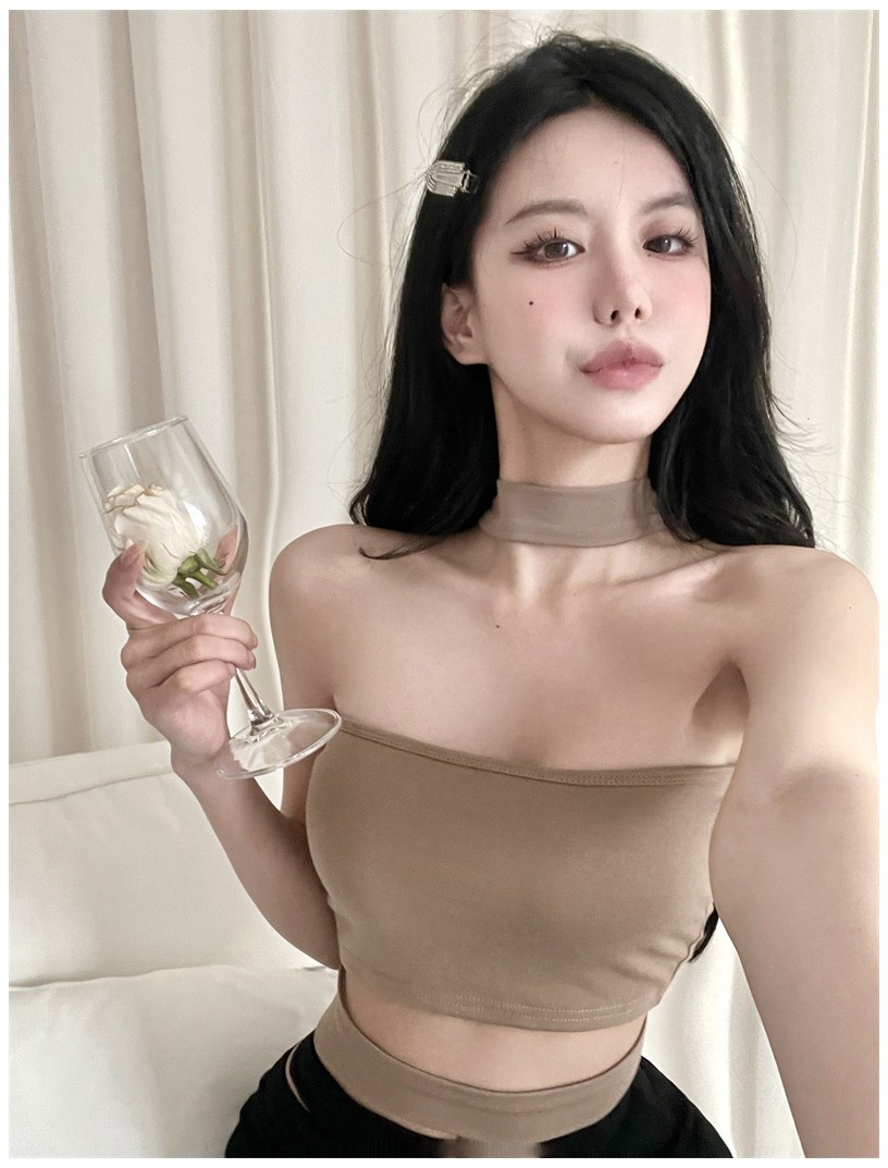 【PAPI】繞頸美背罩杯上衣 春夏新款韓系INS性感貼身氣質純欲網紅辣妹掛脖繞脖露肩平口短版背心【9708】 | 蝦皮購物