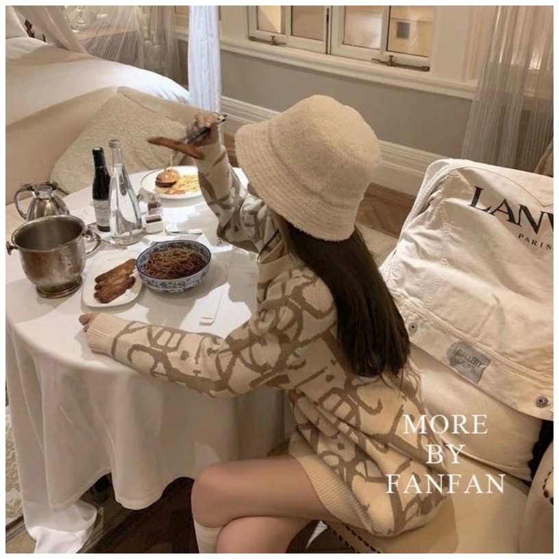 經典英文字針織上衣【005】PAPI 秋冬新款韓系INS修身顯瘦氣質時尚網紅圓領撞色上衣 長版上衣 長袖上衣 針織毛衣女 | 蝦皮購物