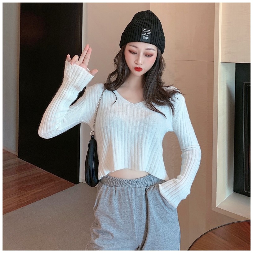 v領坑條打底針織衫【73093】PAPI女裝批發價秋冬新款韓系INS休閒百搭氣質內搭長袖短版針織毛衣針織上衣 | 蝦皮購物