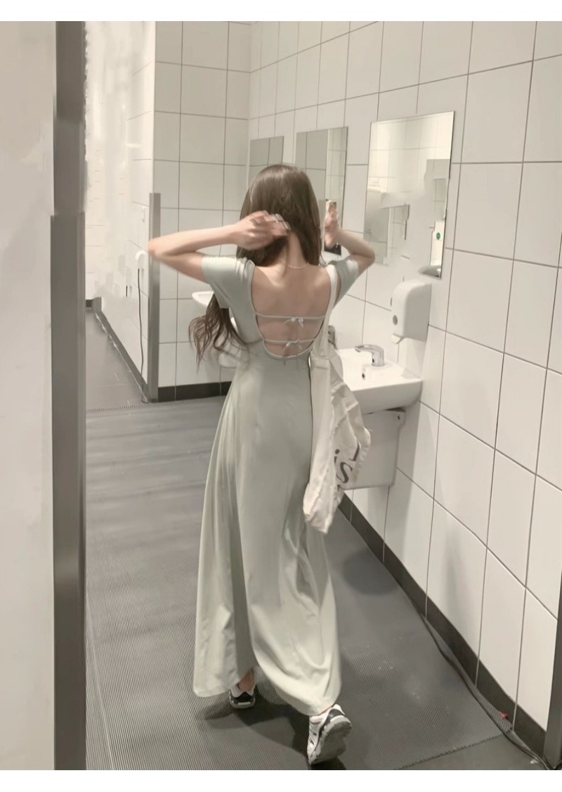 美背蝴蝶結罩杯長洋【8017】PAPI女裝批發價春夏新款韓系INS修身顯瘦氣質純欲短袖黑色露背洋裝 過膝長洋裝 A字裙 | 蝦皮購物